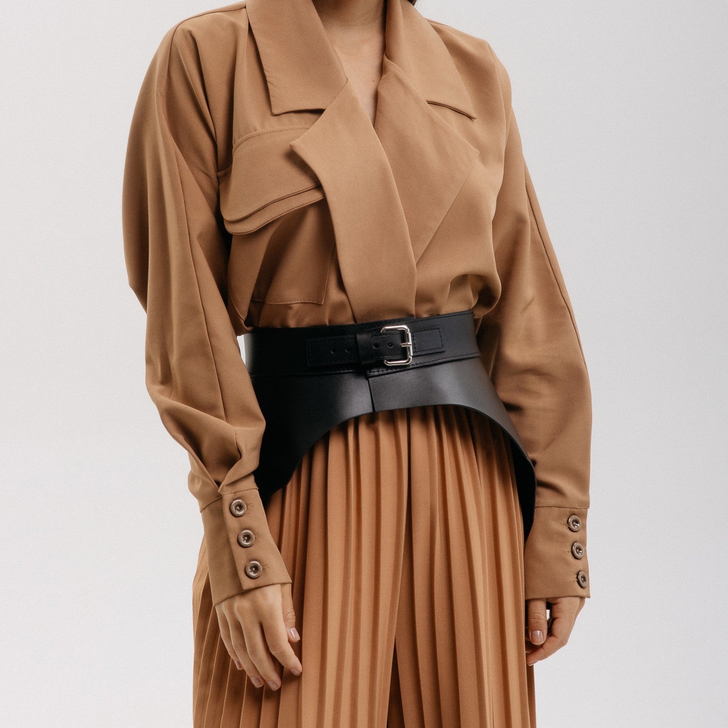 Leather Peplum Belt – Wide Adjustable Waist Belt | BrunetkaHarness